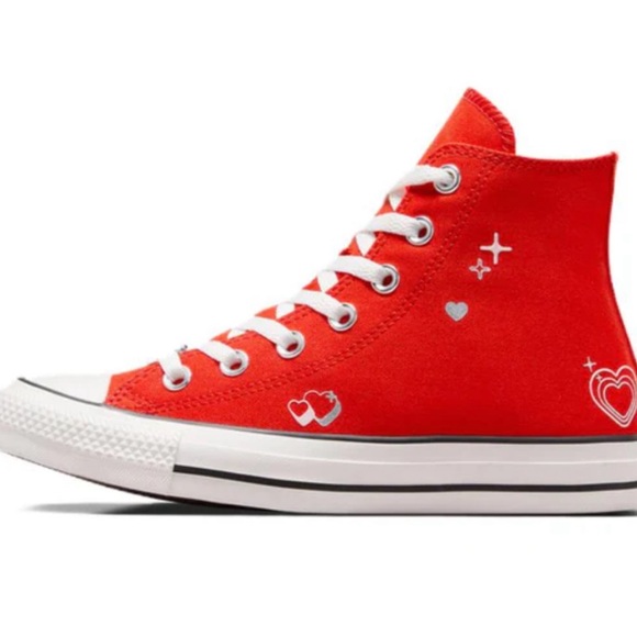 Converse | Shoes | Wmns Converse Chuck Taylor All Star Y2k Heart High ...